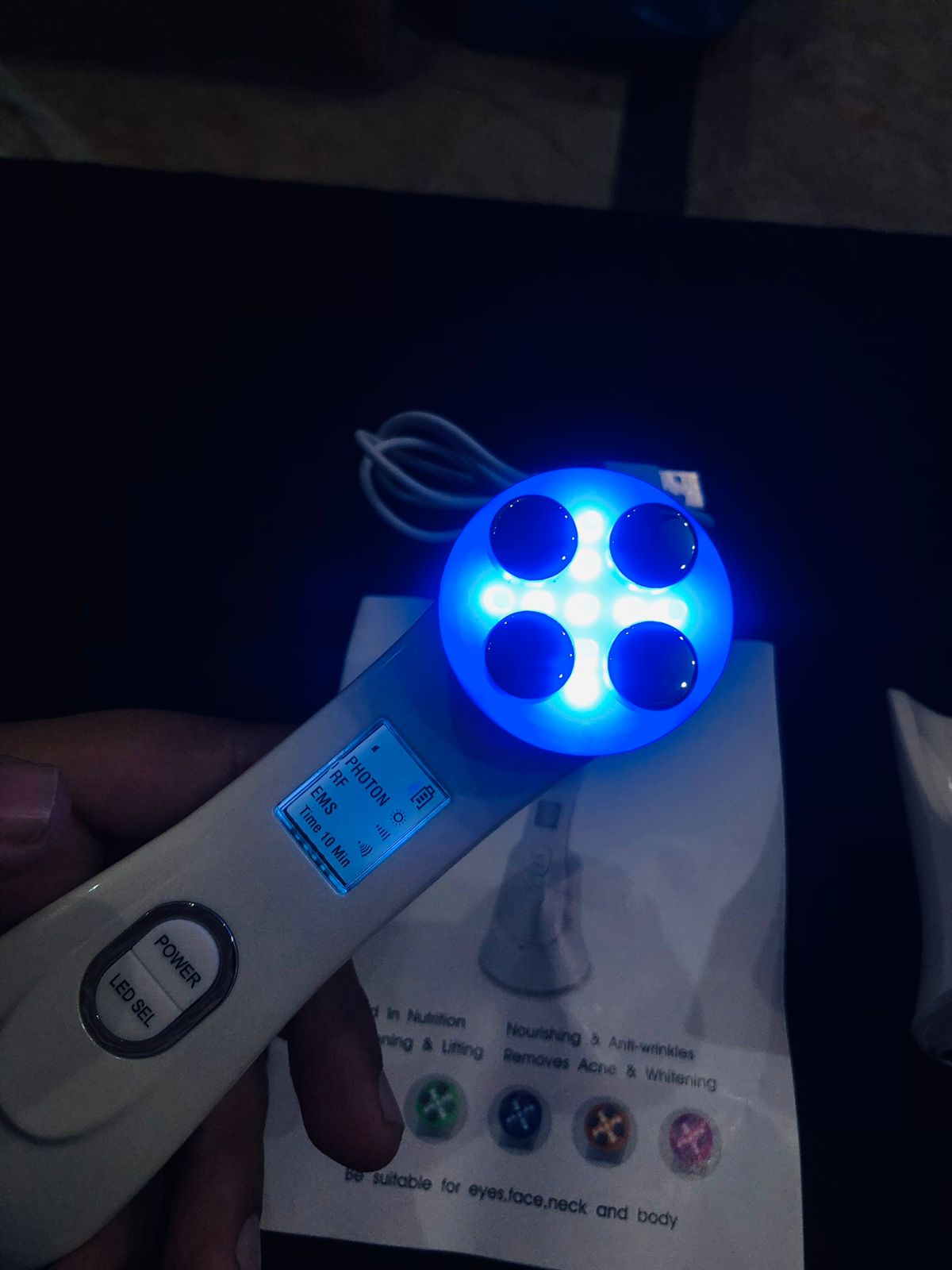 Face SKin Tightening Device in Pakistan – Skini